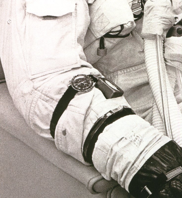 Wearing your Speedmaster the NASA way – HOROLOGIUM